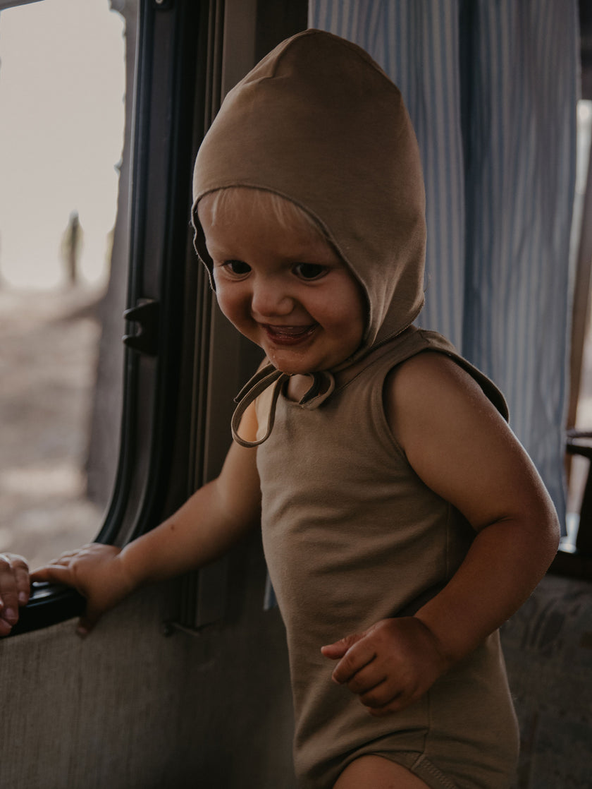 The Essential Bonnet Kids – The Simple Folk