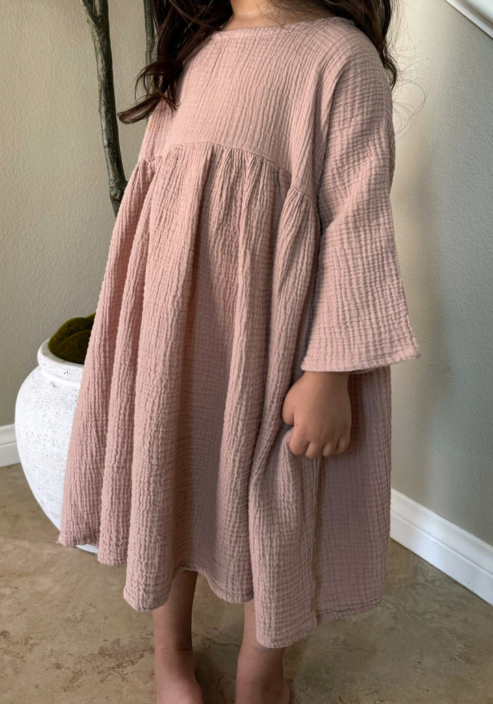 The Muslin Dress – The Simple Folk